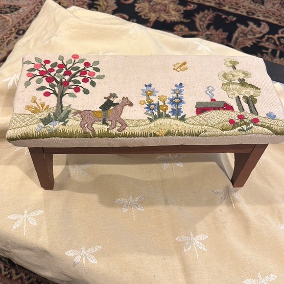 Hand Crafted | Accents | Vintage Handmade Crewel Farmhouse Embroidered ...